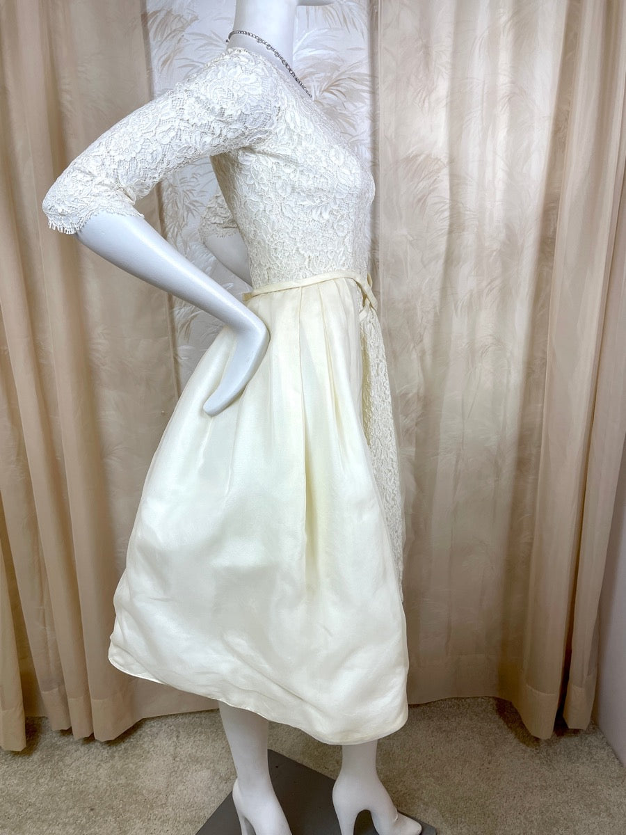 1950's Lace and Organza Pannier Wedding Dress – Golden Pearl Vintage