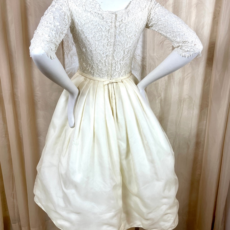 1950's Lace and Organza Pannier Wedding Dress – The Golden Pearl Vintage